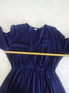 Old Navy | Dresses | Old Navy Medium Lightweight Draped V Neck Front ...